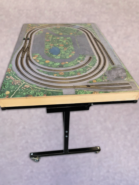 TT:120 baseboard and TrakMat Baseboard with trakmat- Baseboards.co